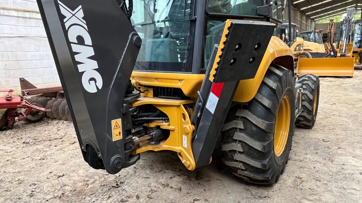 Retroexcavadora XCMG 2024 – 416F - EXCAVATORSMX | Maquinaria pesada para construcción.